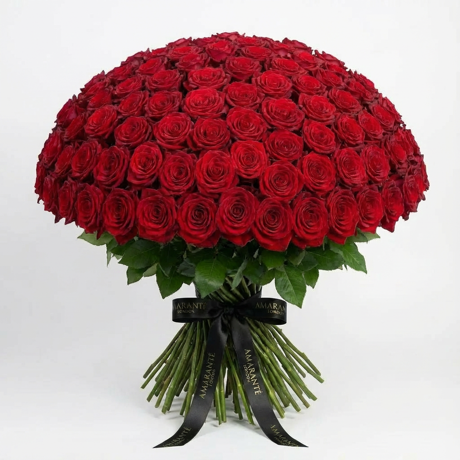 Fresh Red Rose Bouquet - Valentine's Day Luxury | Amarante London
