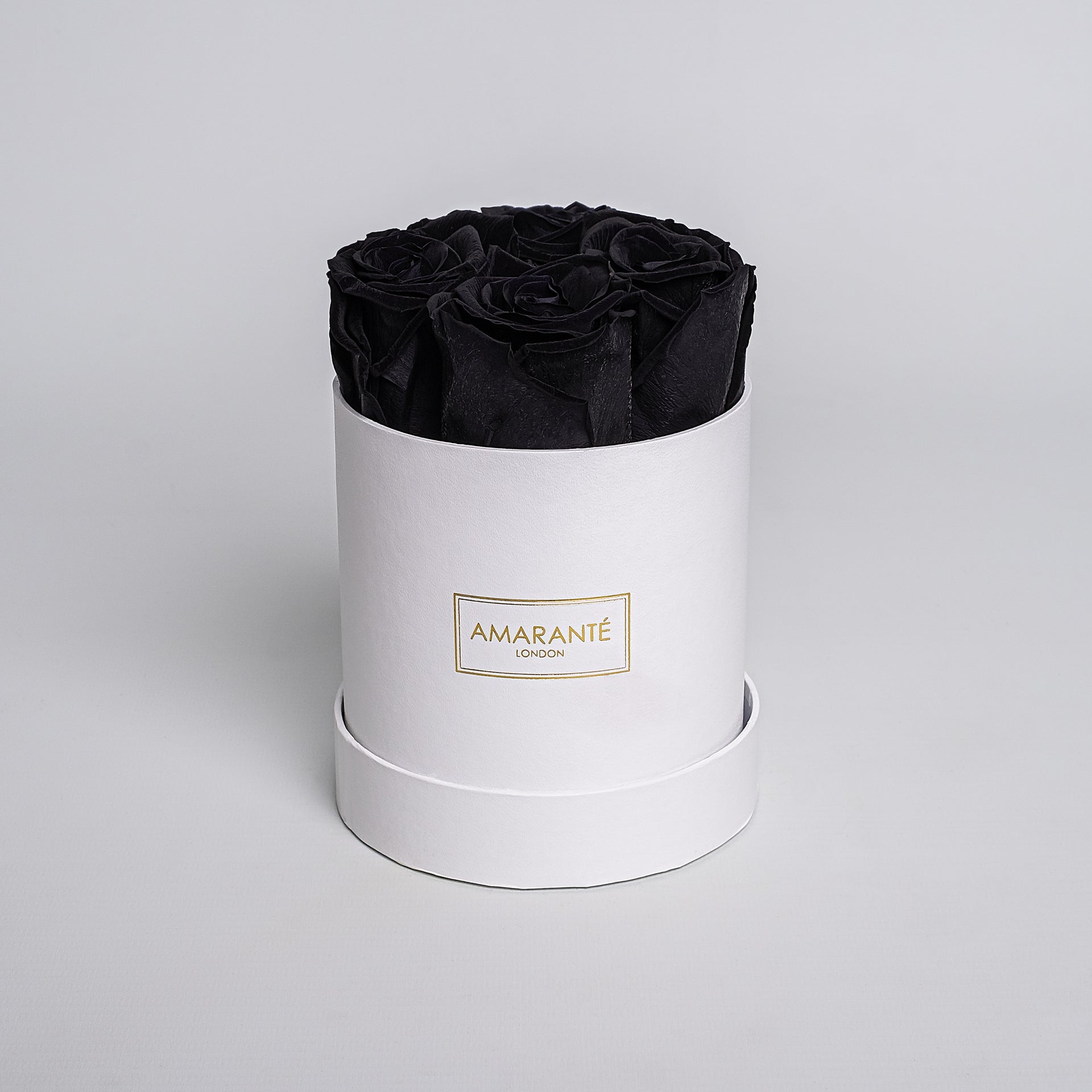 Infinity Roses > Small White Round Matte Rose Box – Amarante London